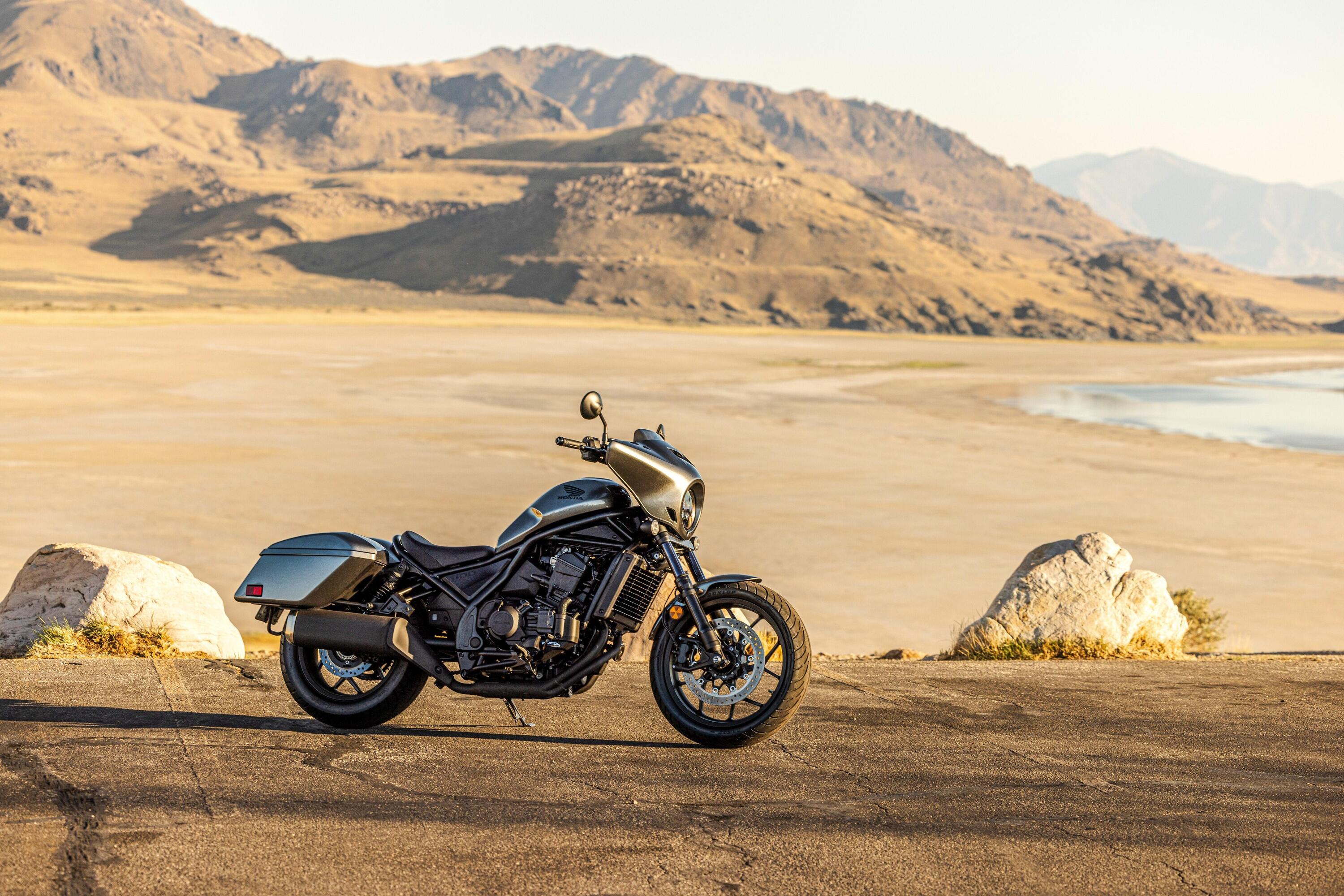 Honda CMX1100 Rebel 2025 DCT S.E. 2025. La "special di serie" - News - Moto.it