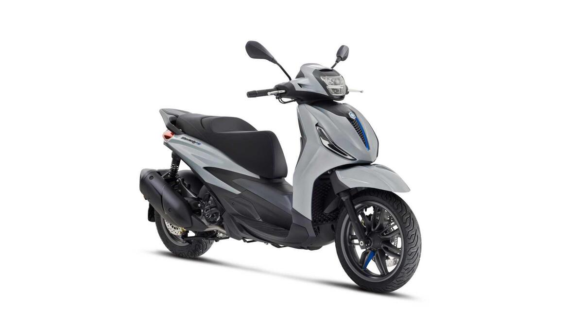 Piaggio Beverly 310 S (2025), prezzo e scheda tecnica - Moto.it