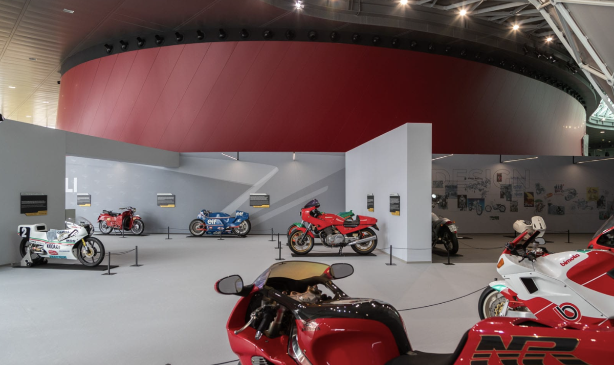 EICMA, 110 years of motorbikes that have written a history of Shape ...