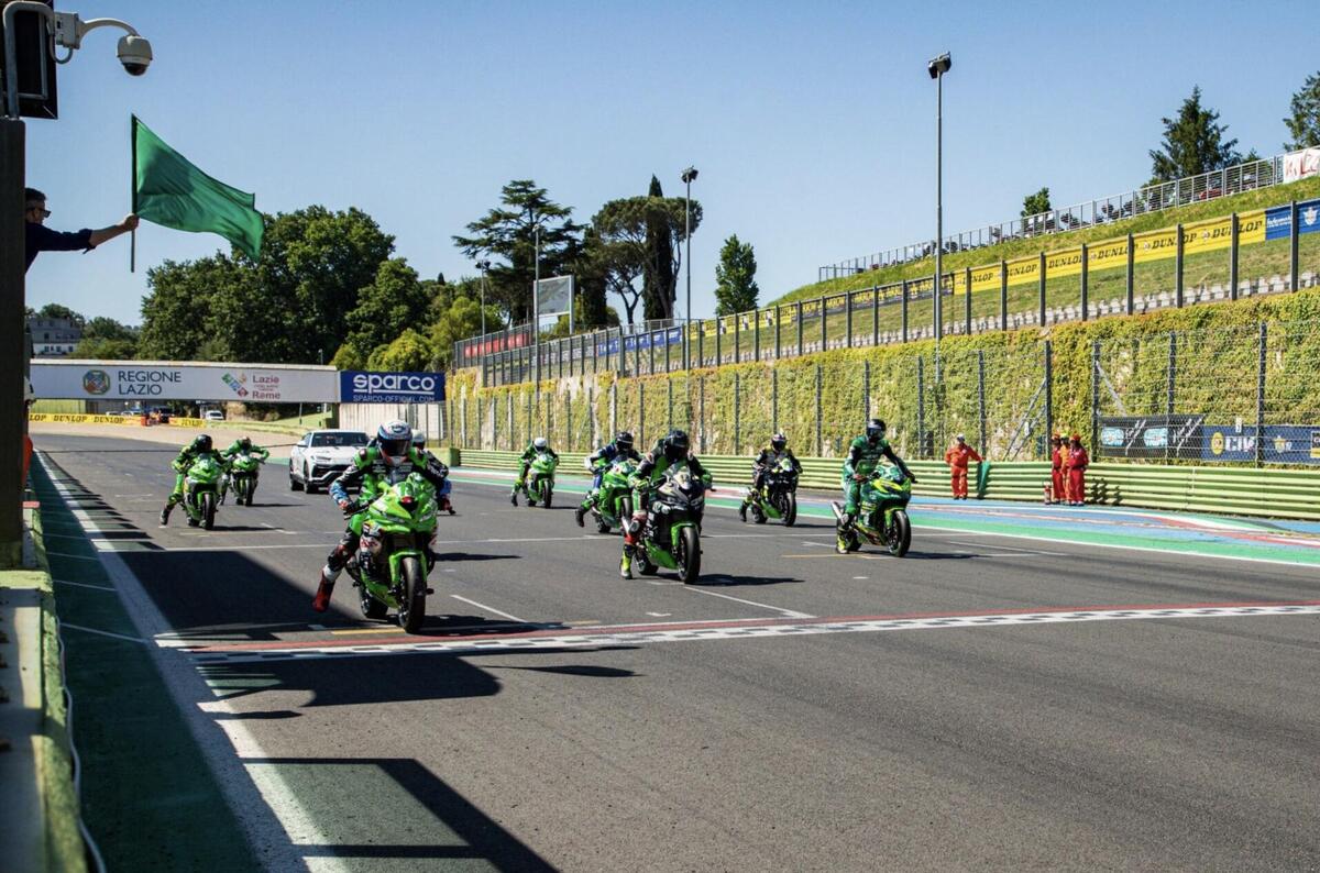 Ninja Trophy 2025: sulla rampa di lancio - News - Moto.it