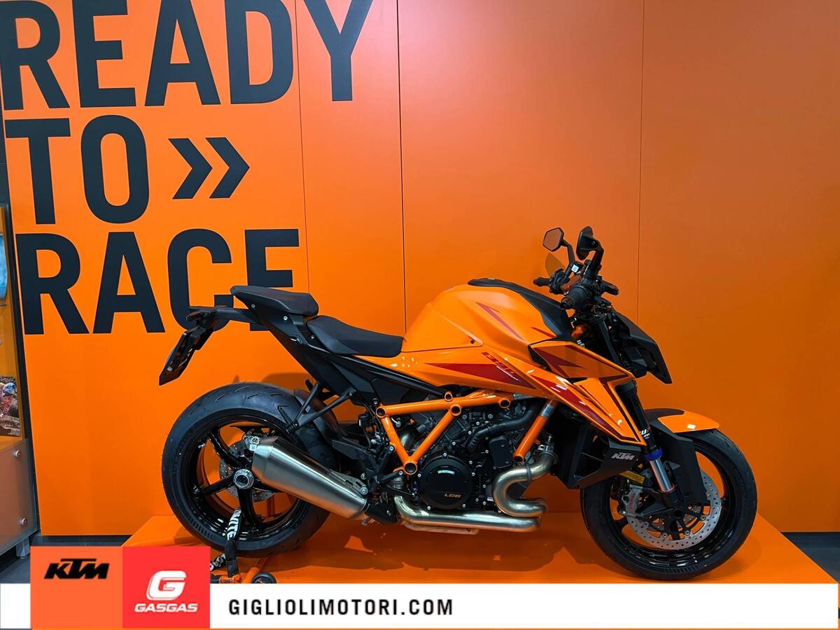 Vendo KTM 1390 Super Duke R EVO (2024 - 25) usata a Rozzano (codice 9658267) - Moto.it