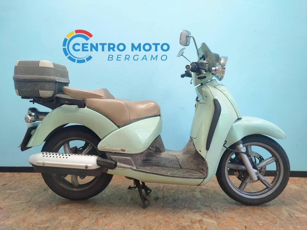 Vendo Aprilia Scarabeo 150 d'epoca a Sorisole (codice 9669797) - Moto.it