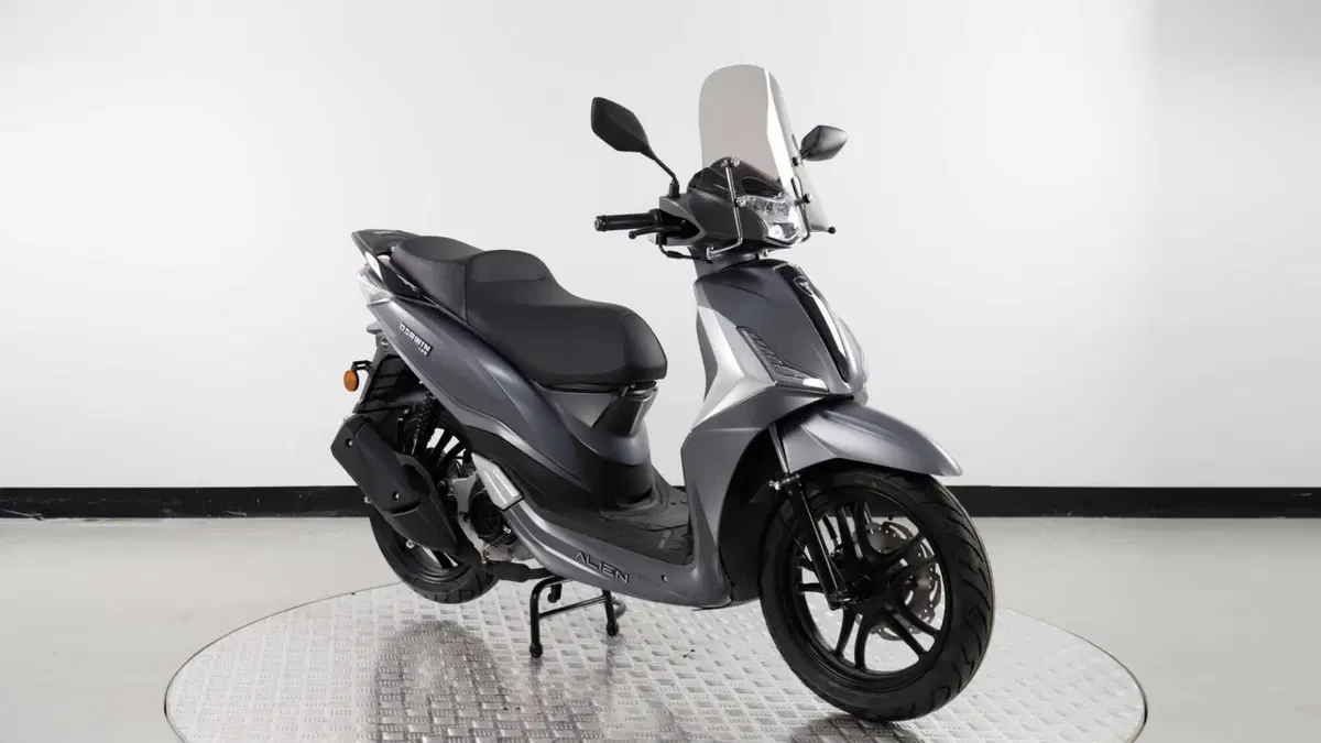 Alien Motors Darwin 125 (2025 - 26), prezzo e scheda tecnica - Moto.it