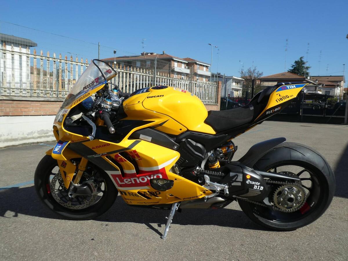 Vendo Ducati Panigale V4 Bagnaia 2022 World Champion Replica (2023 ...