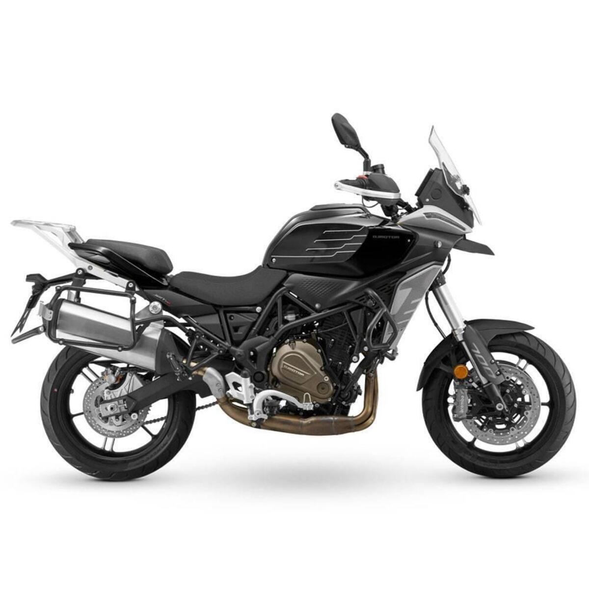 Vendo QJ Motor SRT 700 S (2025) nuova a Milano (codice 9733236) - Moto.it