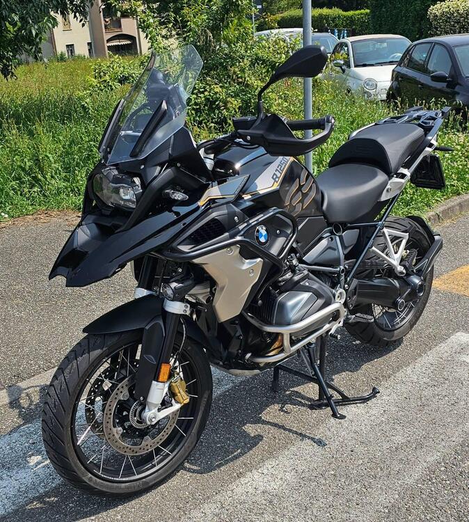 Vendo Bmw R 1250 GS (2019 - 20) usata a Masate (codice 9736087) - Moto.it