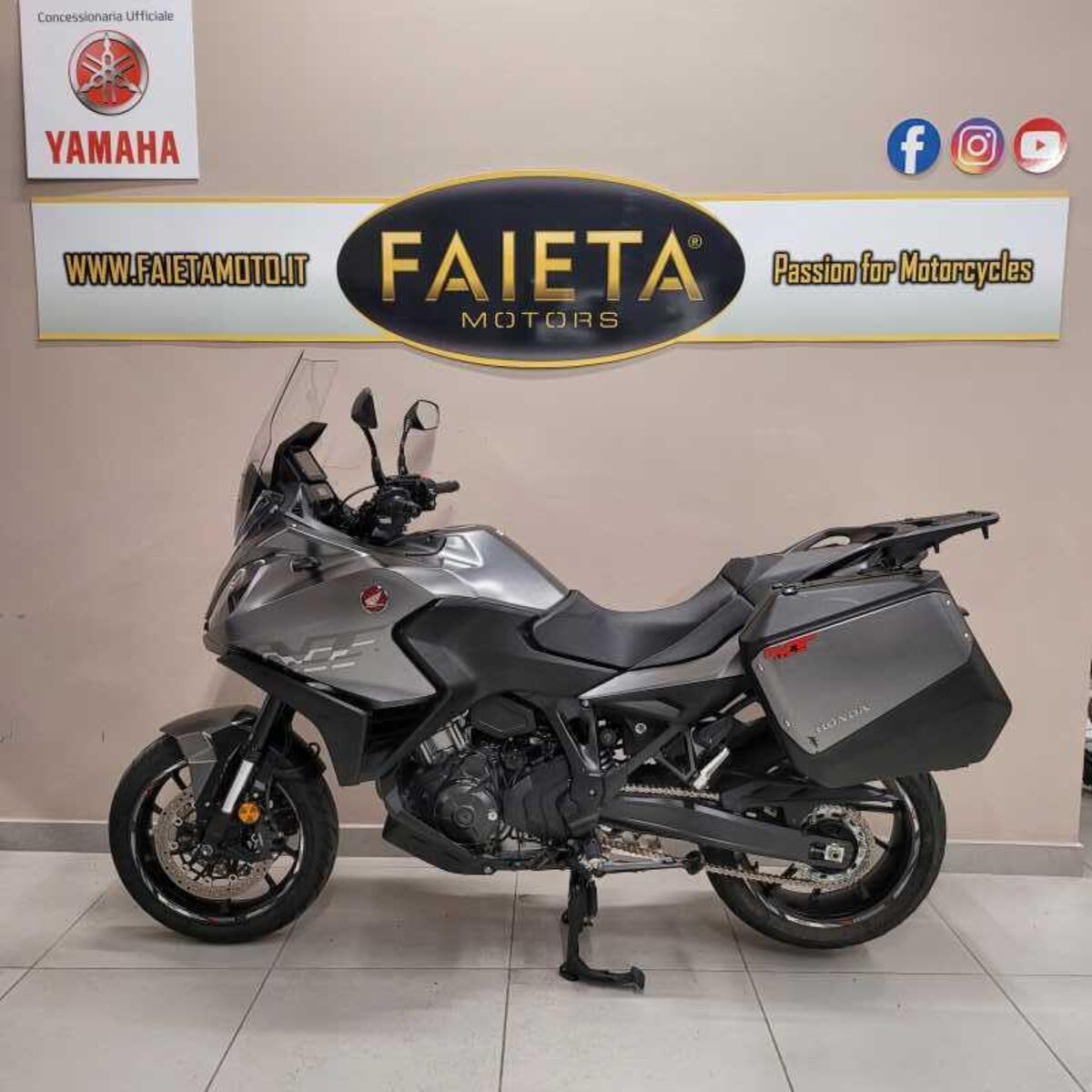 Vendo Honda NT 1100 DCT (2022 - 24) usata a Roma (codice 9738243) - Moto.it
