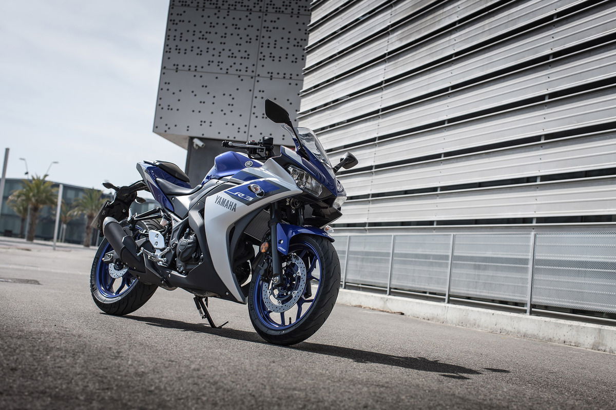 Fabrizio Corsi (Yamaha): "YZF-R3, la 300 dall'indole sportiva" - News ...