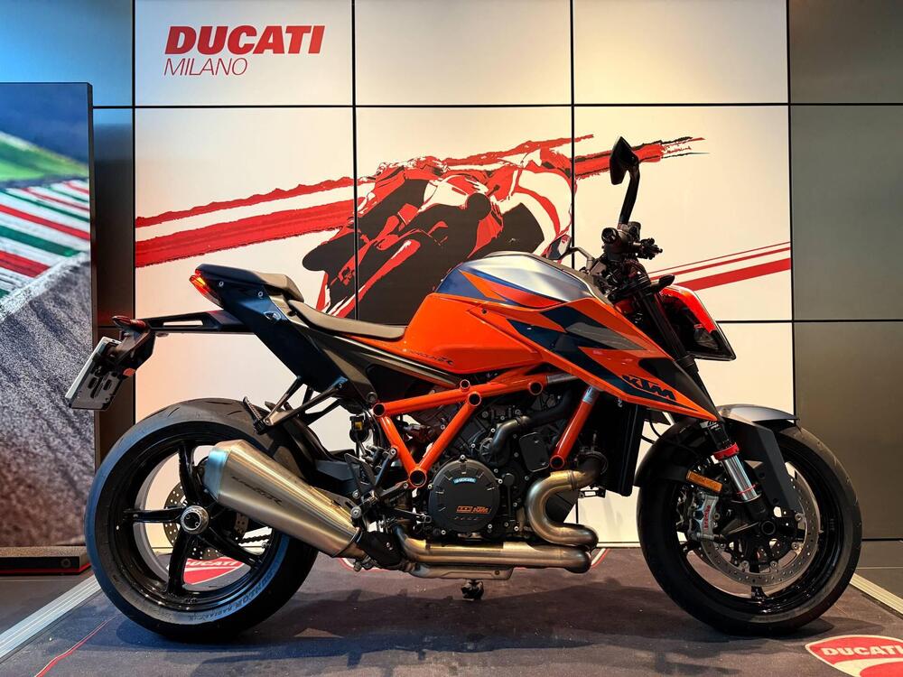 Vendo KTM 1290 Super Duke R (2020) usata a Milano (codice 9830303) - Moto.it