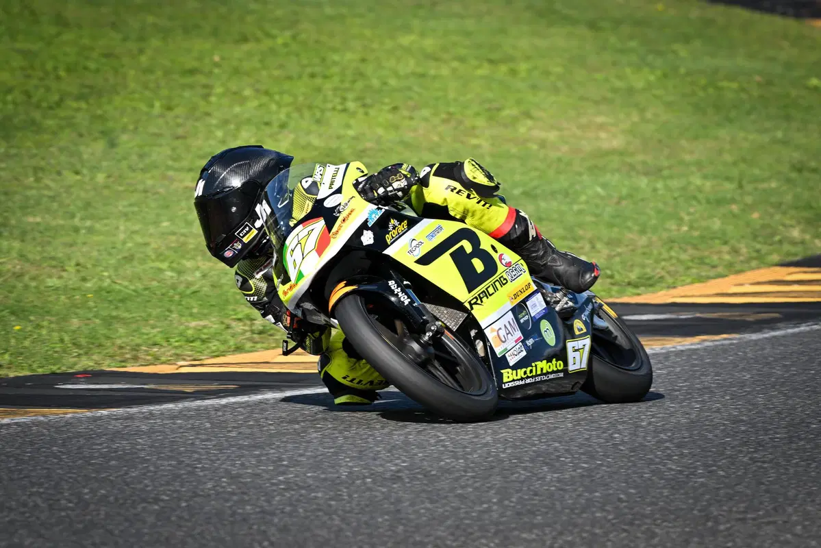 Dunlop CIV 2025, Mugello: Luca Ottaviani è il nuovo Campione della ...
