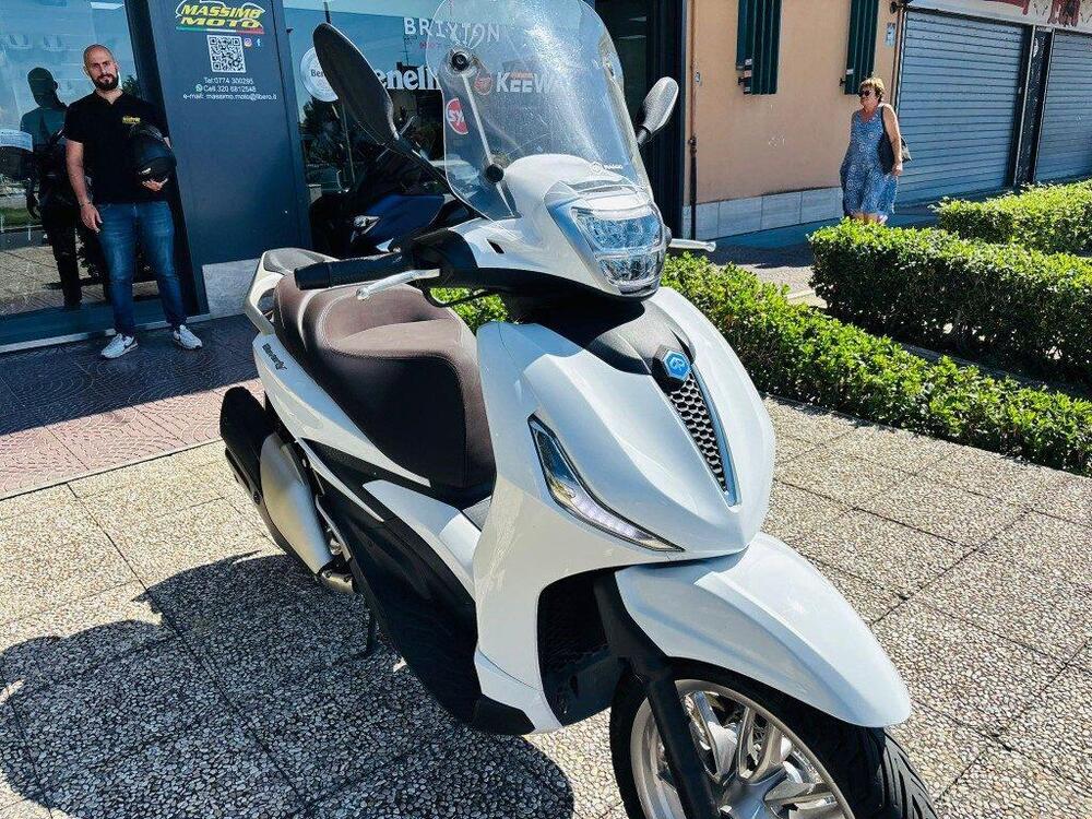 Vendo Piaggio Beverly 400 ABS-ASR (2021 - 24) usata a Guidonia Montecelio (codice 9854359) - Moto.it