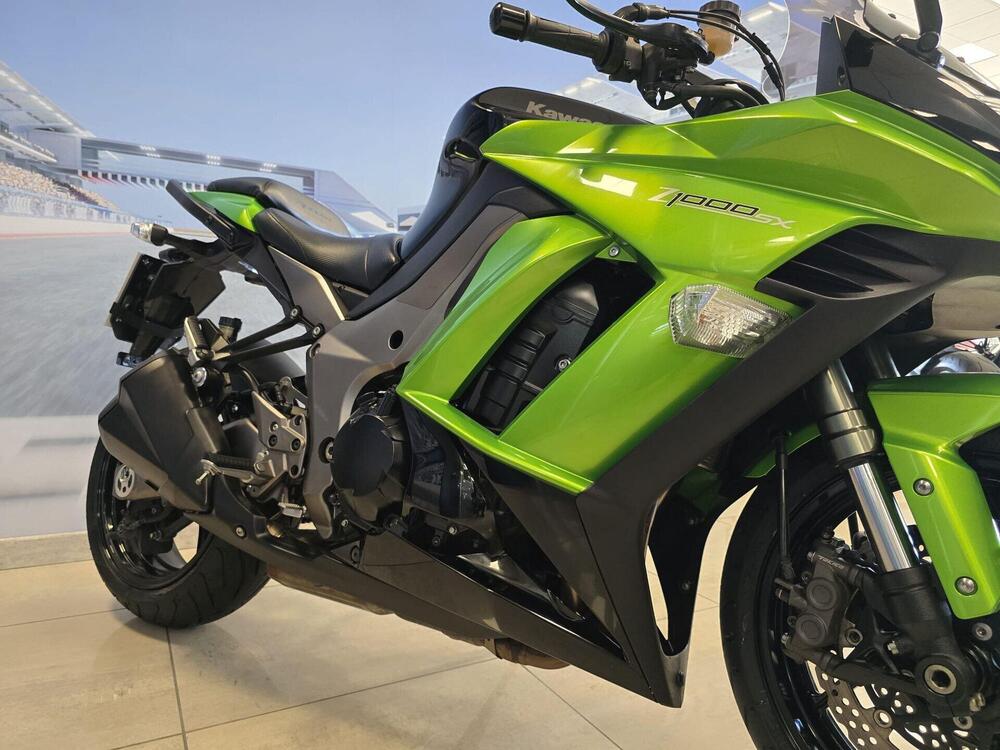 Vendo Kawasaki Z 1000 SX (2011 - 13) usata a Rho (codice 9863757) - Moto.it