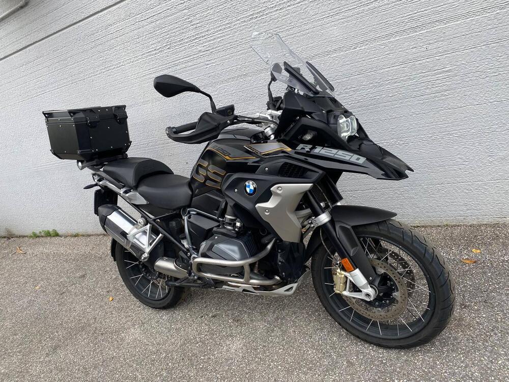 Vendo Bmw R 1250 GS (2019 - 20) usata a Pisa (codice 9865408) - Moto.it