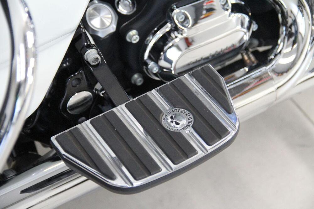 Vendo Harley-Davidson 1584 Road King Classic (2007 - 11) - FLHRCI usata ...