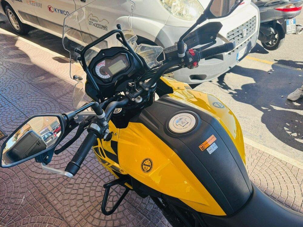 Vendo Benelli TRK 502X (2021 - 25) usata a Guidonia Montecelio (codice ...