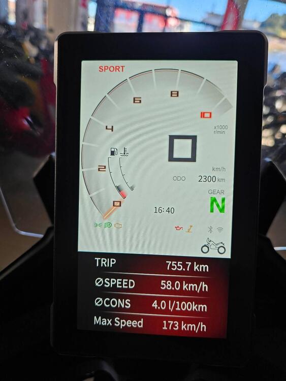 Vendo Kove 800X Pro (2024 - 26) usata a Ascoli Piceno (codice 9885845) - Moto.it