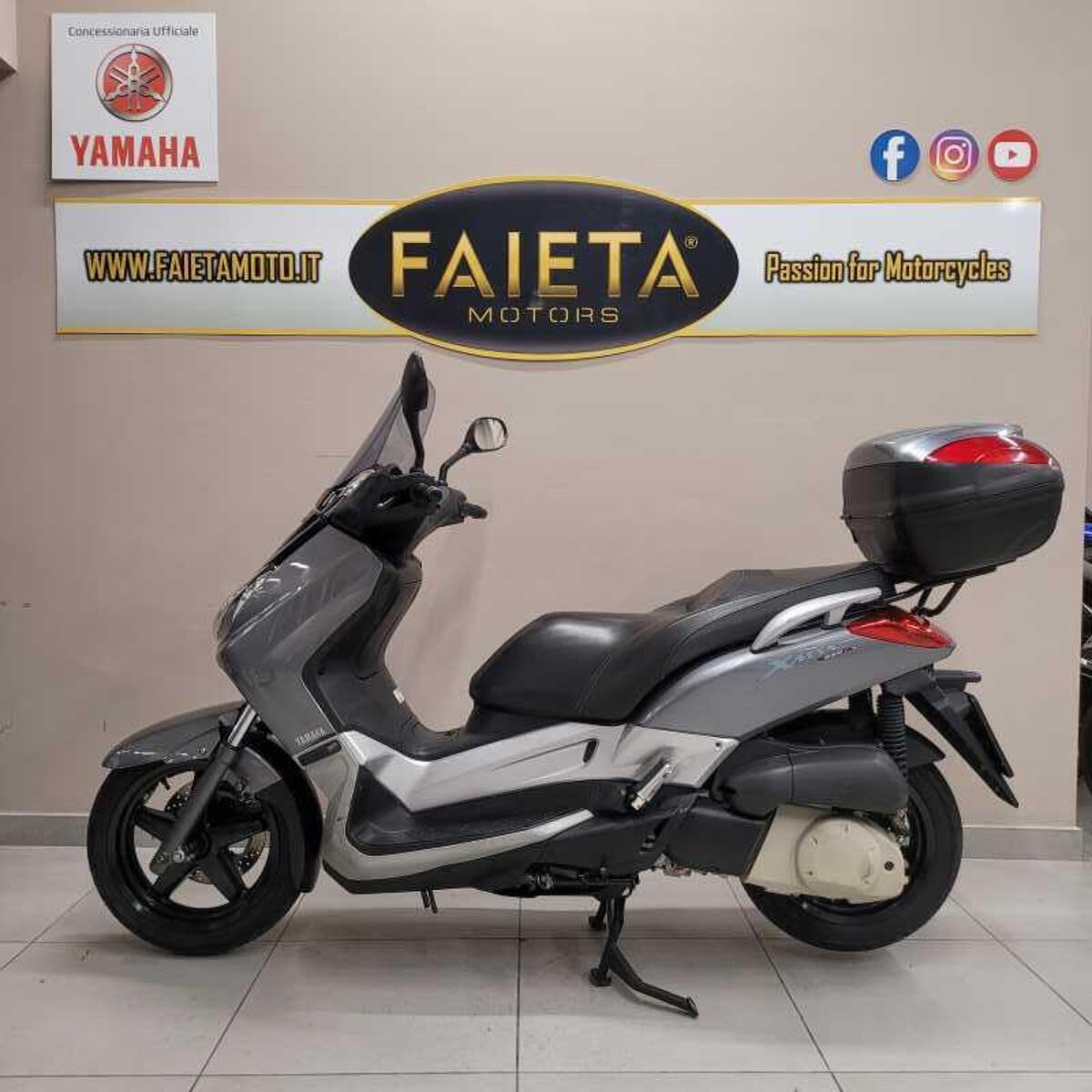 Vendo Yamaha X-Max 250 (2007 - 09) usata a Pescara (codice 9892361) - Moto.it