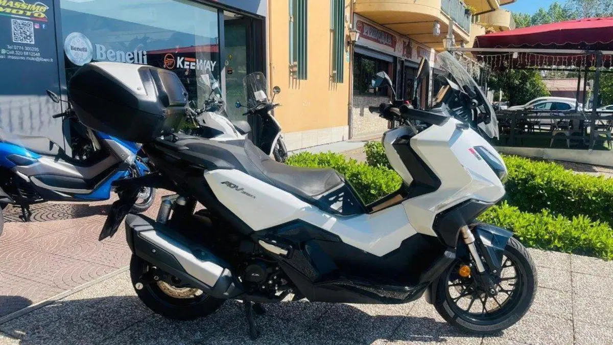 Vendo Honda ADV 350 (2022 - 24) usata a Guidonia Montecelio (codice ...