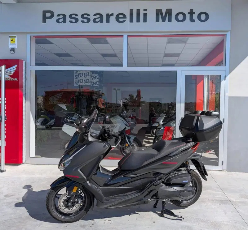 Vendo Honda Forza 350 Deluxe (2025 - 26) usata a Catanzaro (codice ...
