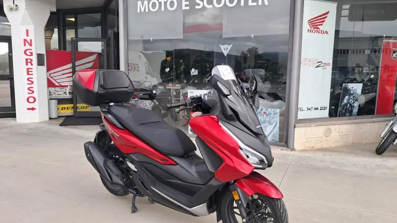 Vendo Honda Forza 350 Deluxe (2022 - 24) usata a Pescara (codice ...