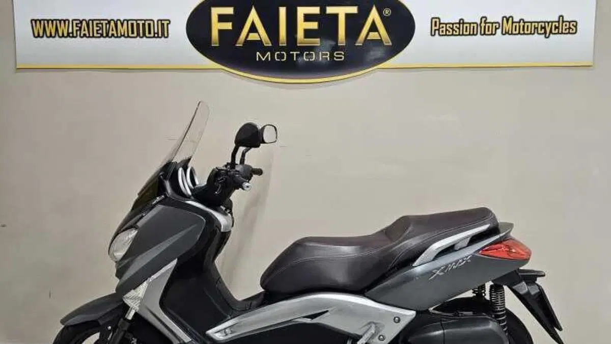 Vendo Yamaha X-Max 250 (2010 - 13) usata a Pescara (codice 9927982 ...