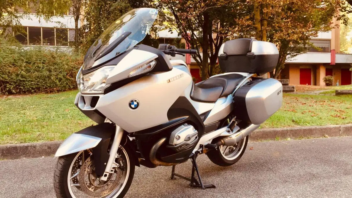 Vendo Bmw R 1200 RT (2008 - 09) usata a Pieve Emanuele (codice 10015015 ...