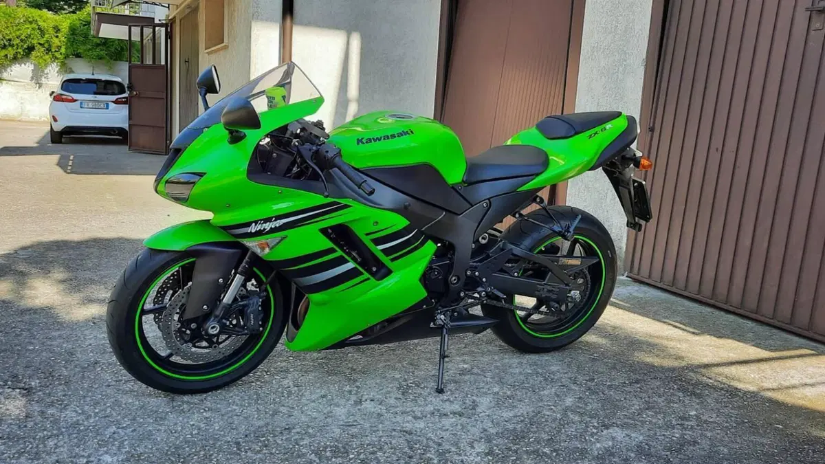 Vendo Kawasaki Ninja 600 ZX-6R (2007 - 08) usata a Santa Maria Di Sala ...