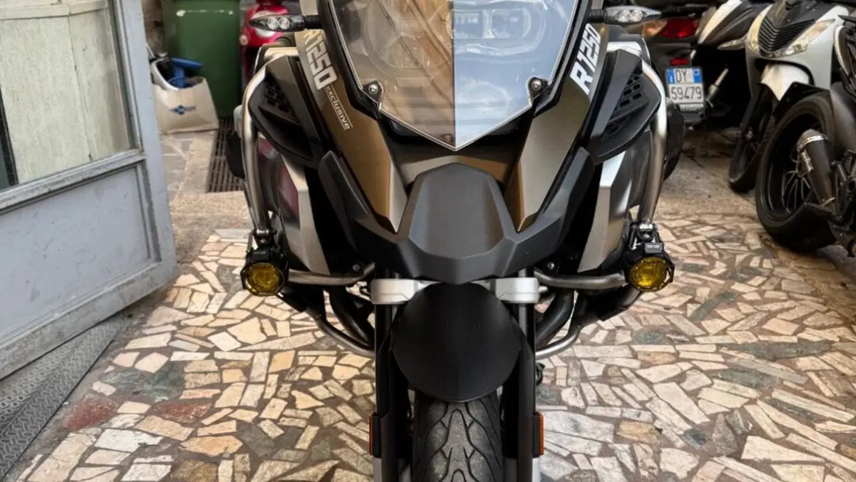 Vendo Bmw R 1250 GS Adventure (2019 - 20) usata a Fisciano (codice ...