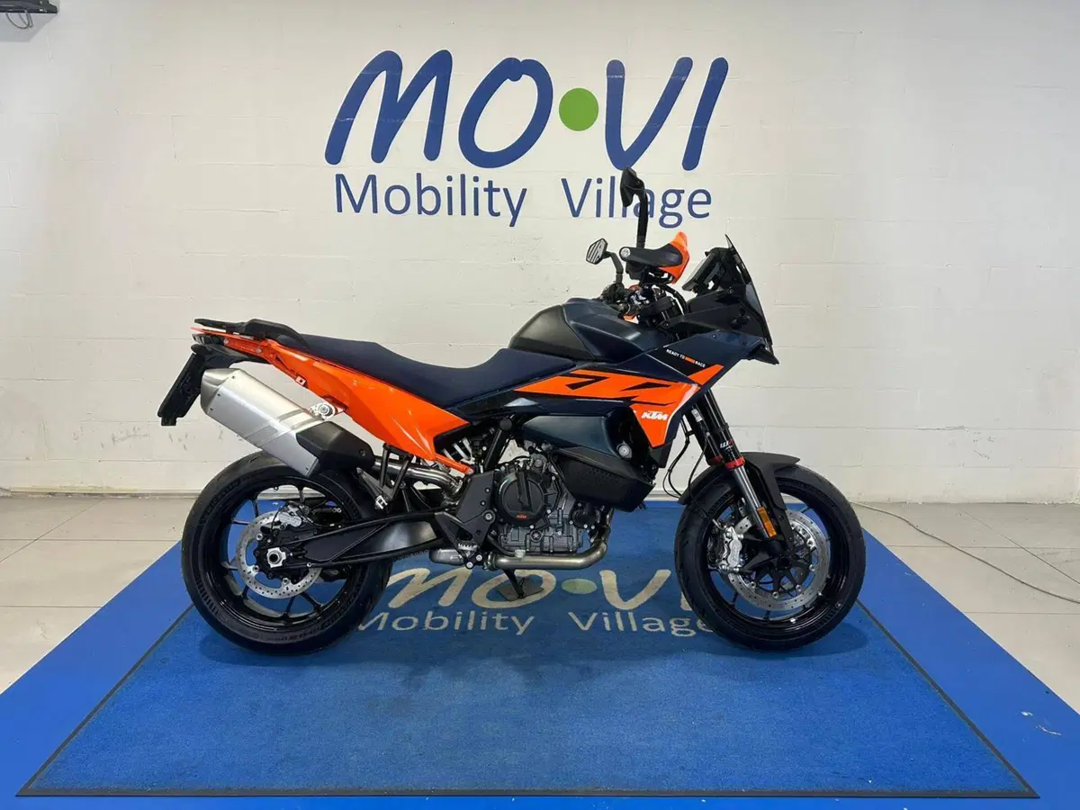 Vendo KTM 890 SMT (2026) nuova a Beinasco (codice 10021384) - Moto.it