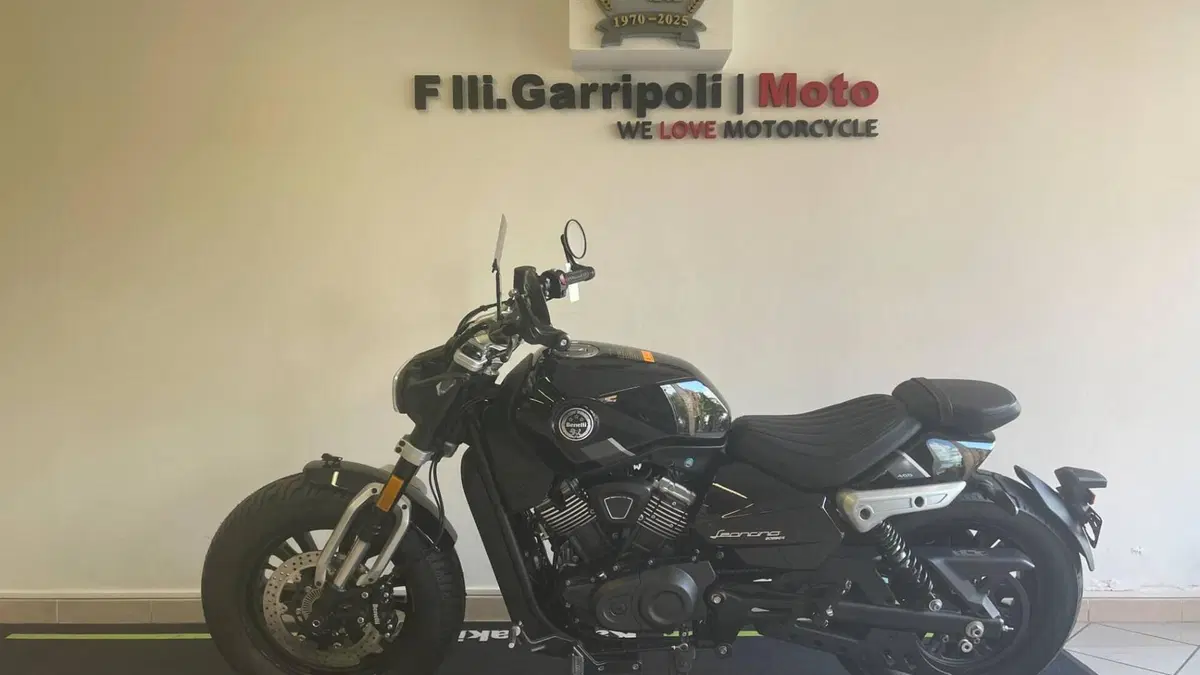 Vendo Benelli Leoncino 400 Bobber (2026) nuova a Potenza (codice ...