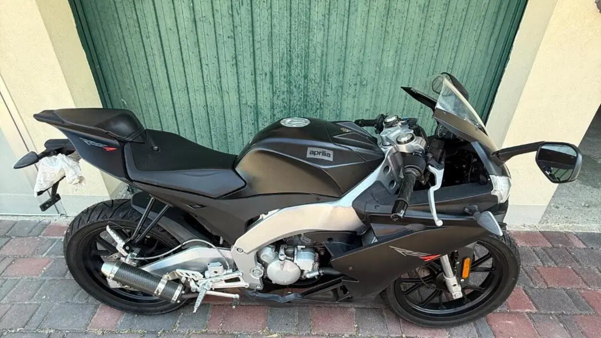 Vendo Aprilia RS4 50 (2011 - 17) usata a Vigarano Mainarda (codice ...