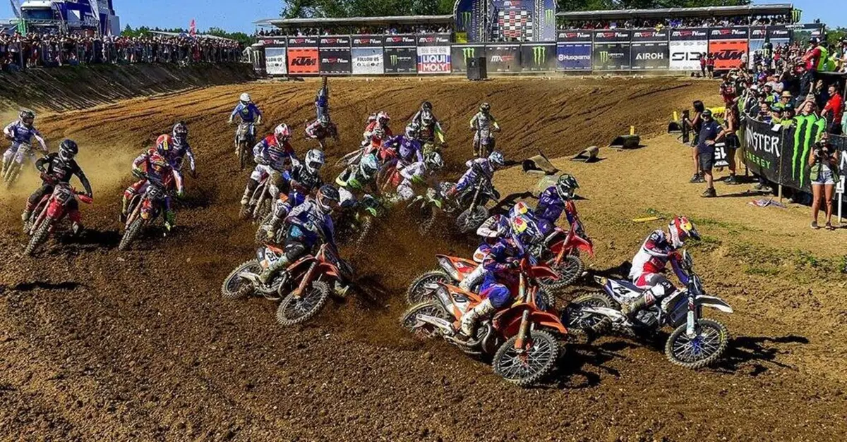 MXGP Francia: Herlings batte Coenen, Farres domina in MX2 [VIDEO ...