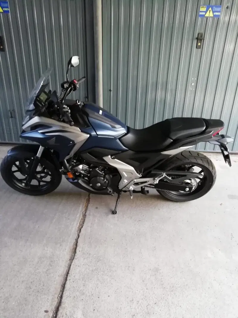Vendo Honda NC 750 X DCT (2021 - 24) usata a Milano (codice 10024657 ...