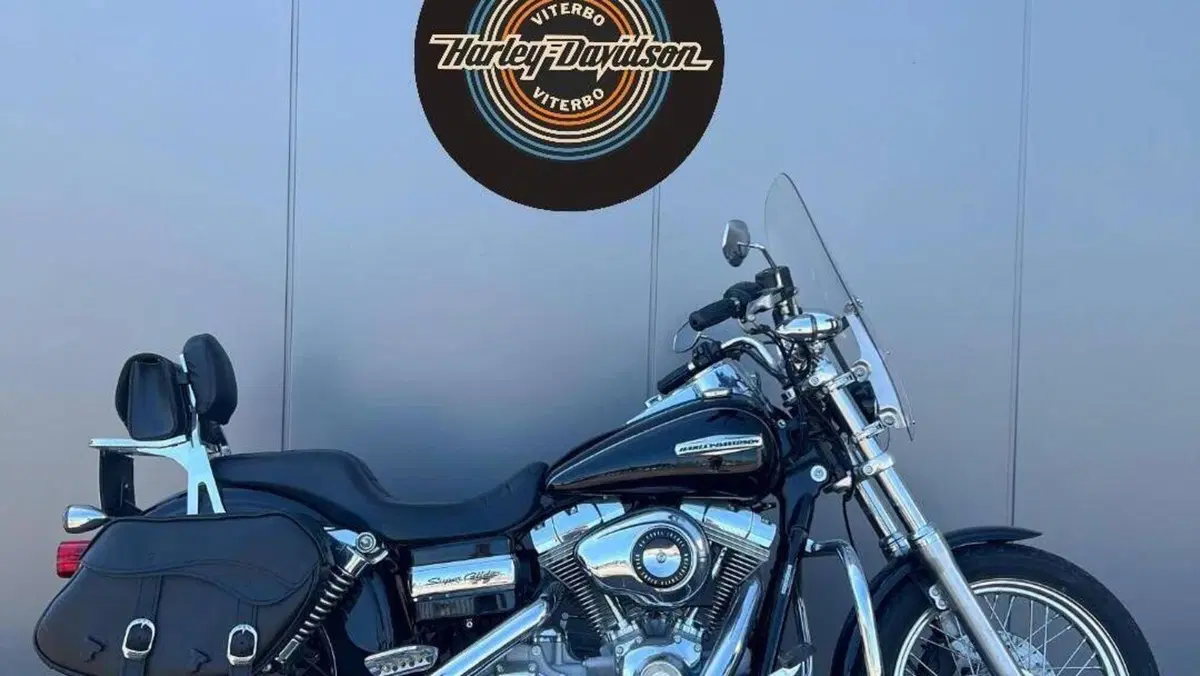 Vendo Harley-Davidson 1584 Super Glide Custom (2008 - 13) - FXDC usata ...