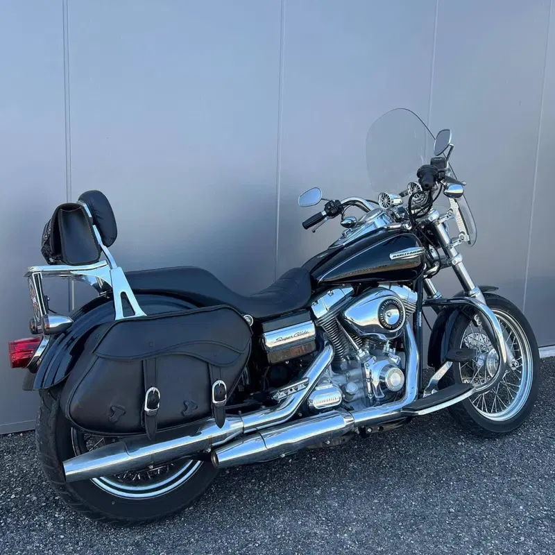 Vendo Harley-Davidson 1584 Super Glide Custom (2008 - 13) - FXDC usata ...