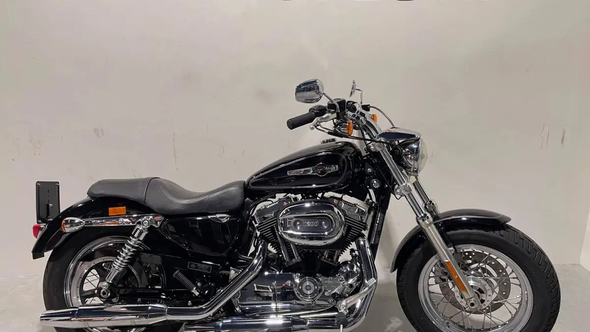 Vendo Harley-Davidson 1200 Custom (2007 - 13) - XL 1200C usata a Padova ...