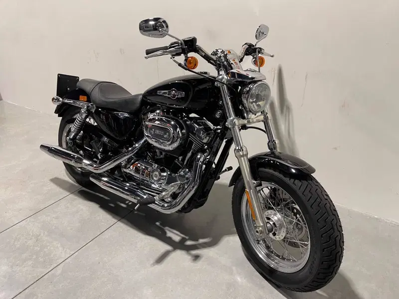 Vendo Harley-Davidson 1200 Custom (2007 - 13) - XL 1200C usata a Padova ...