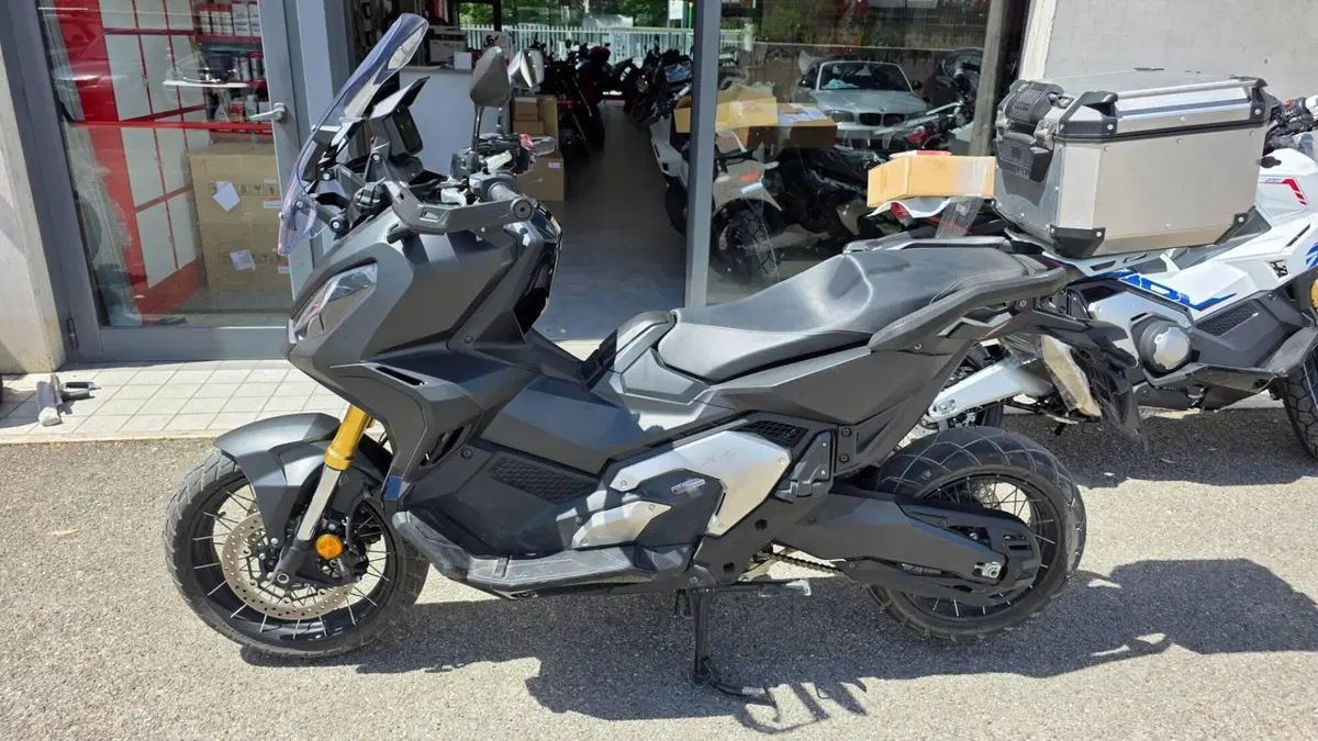 Vendo Honda X-ADV 750 DCT (2021 - 24) usata a Perugia (codice 10025184 ...