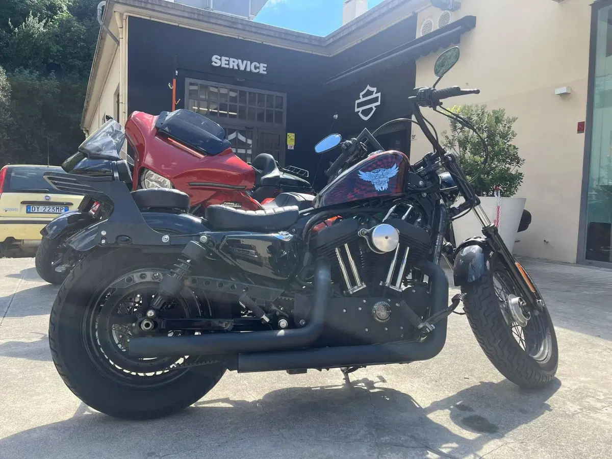 Vendo Harley-Davidson 1200 Forty-Eight (2010 - 15) usata a Genova ...