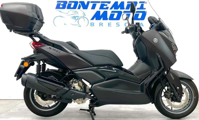 Vendo Yamaha X-Max 300 Tech Max (2025 - 26) usata a Concesio (codice ...
