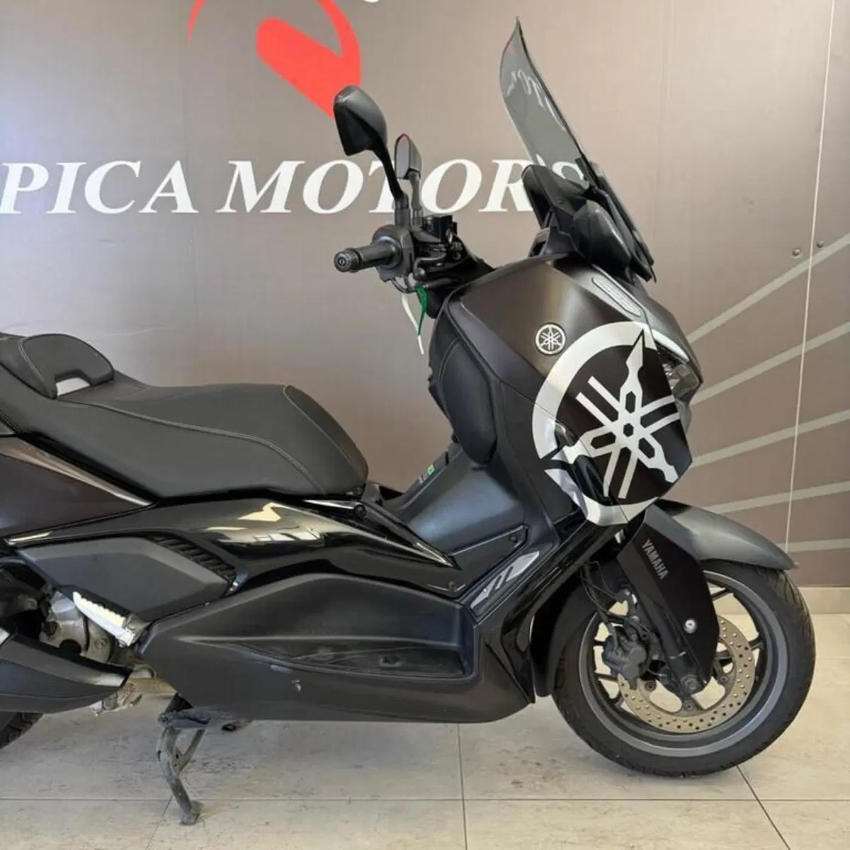 Vendo Yamaha X-Max 300 Tech Max (2021 - 24) usata a Anzio (codice ...
