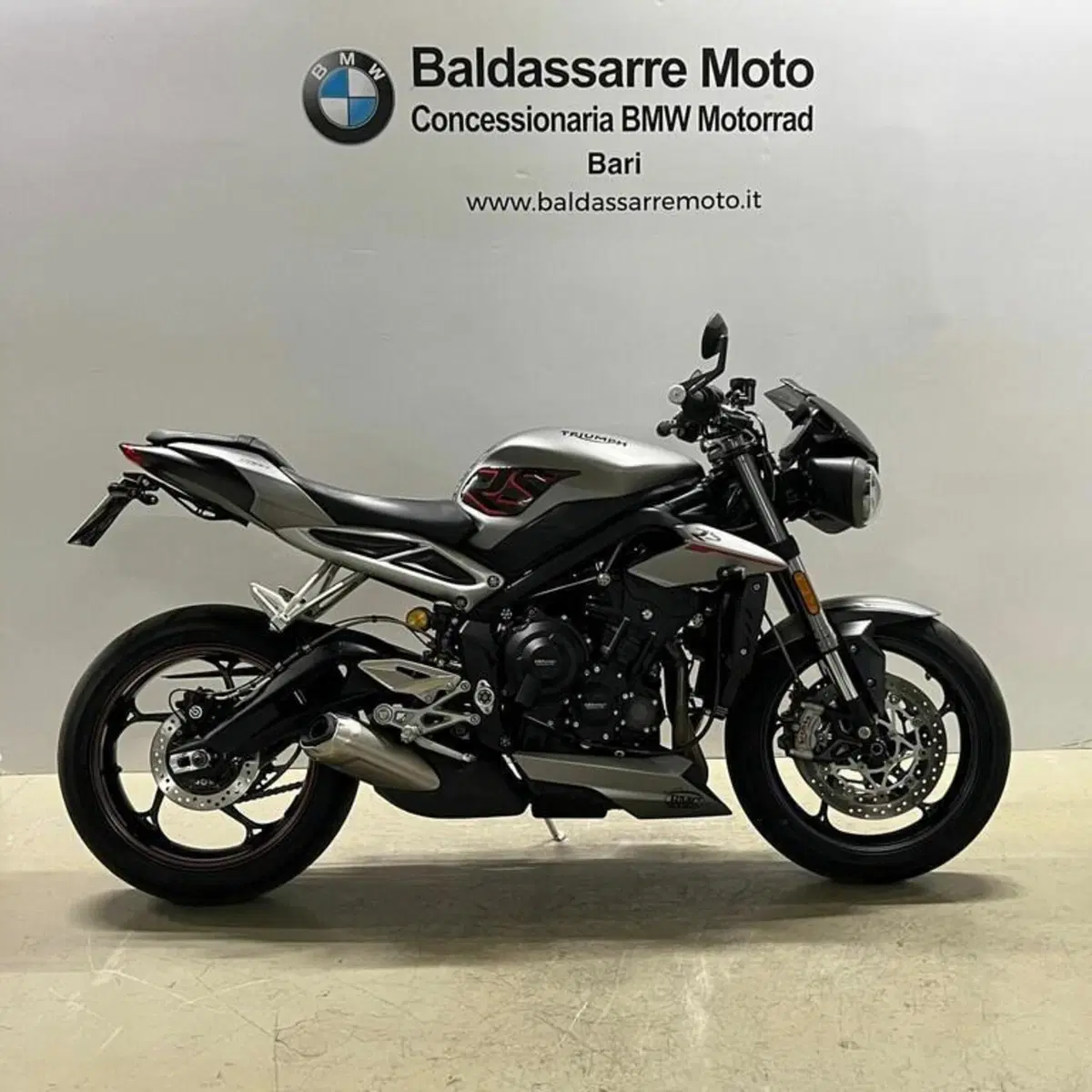 Vendo Triumph Street Triple RS (2017 - 19) usata a Bari (codice ...