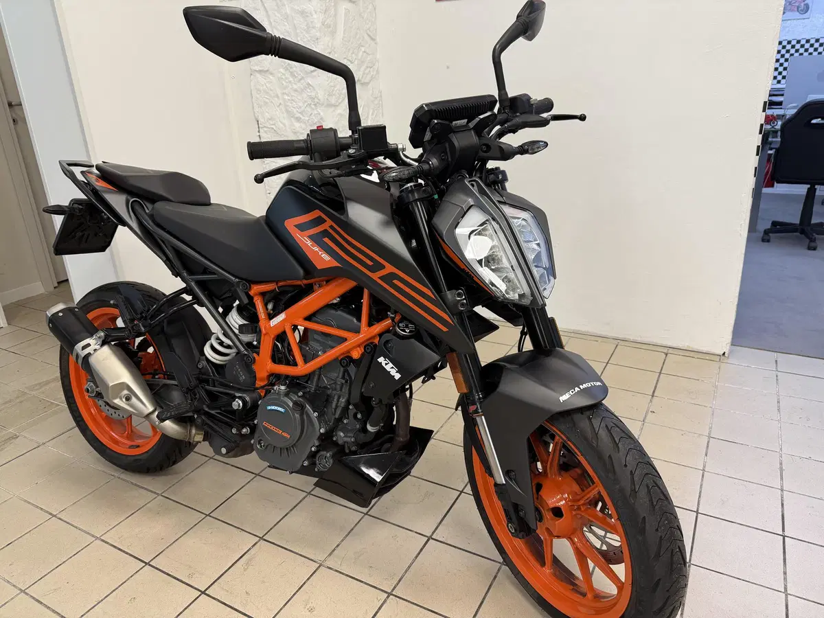 Vendo KTM 125 Duke (2021 - 23) usata a Barlassina (codice 10025833 ...
