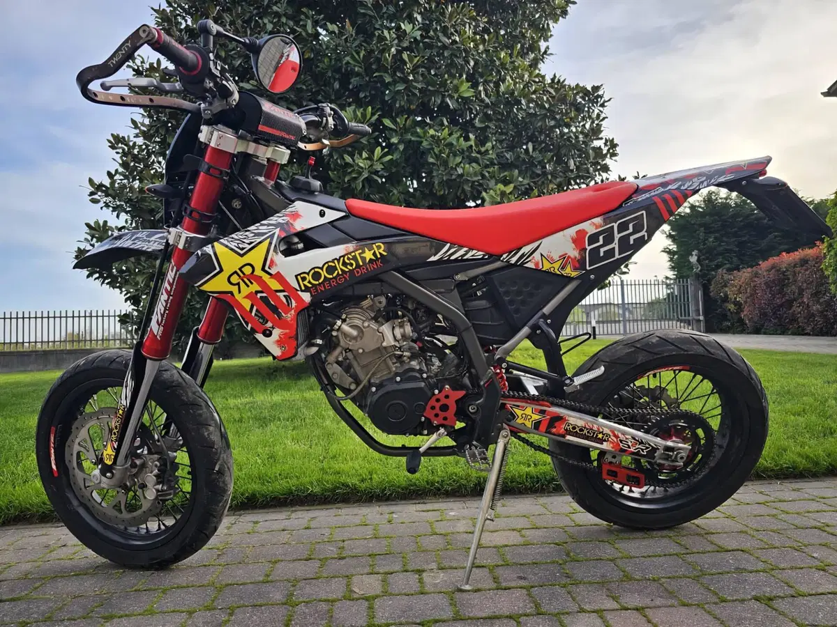 Vendo Fantic Motor Motard 125 Competition 4t (2020) usata a Mozzecane ...