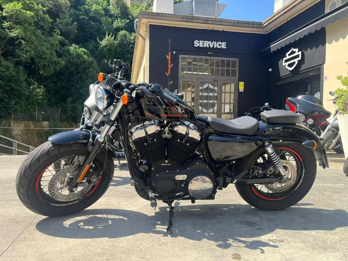 Vendo Harley-Davidson 1200 Forty-Eight (2010 - 15) usata a Genova ...