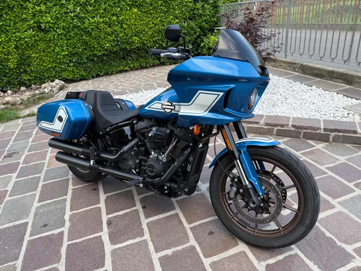 Vendo Harley-Davidson Low Rider ST Fast Johnnie Enthusiast (2023) usata ...