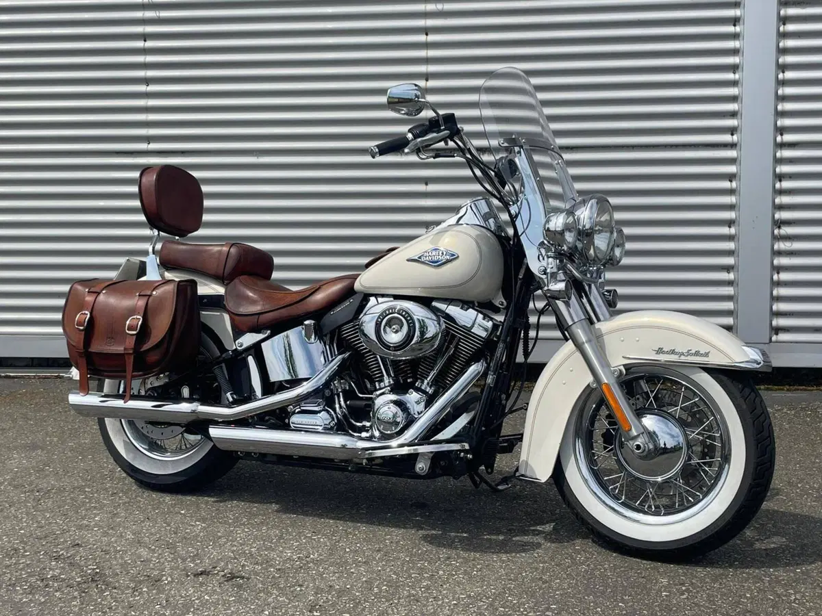 Vendo Harley-Davidson 1690 Heritage Classic (2011 - 17) - FLSTC usata a ...