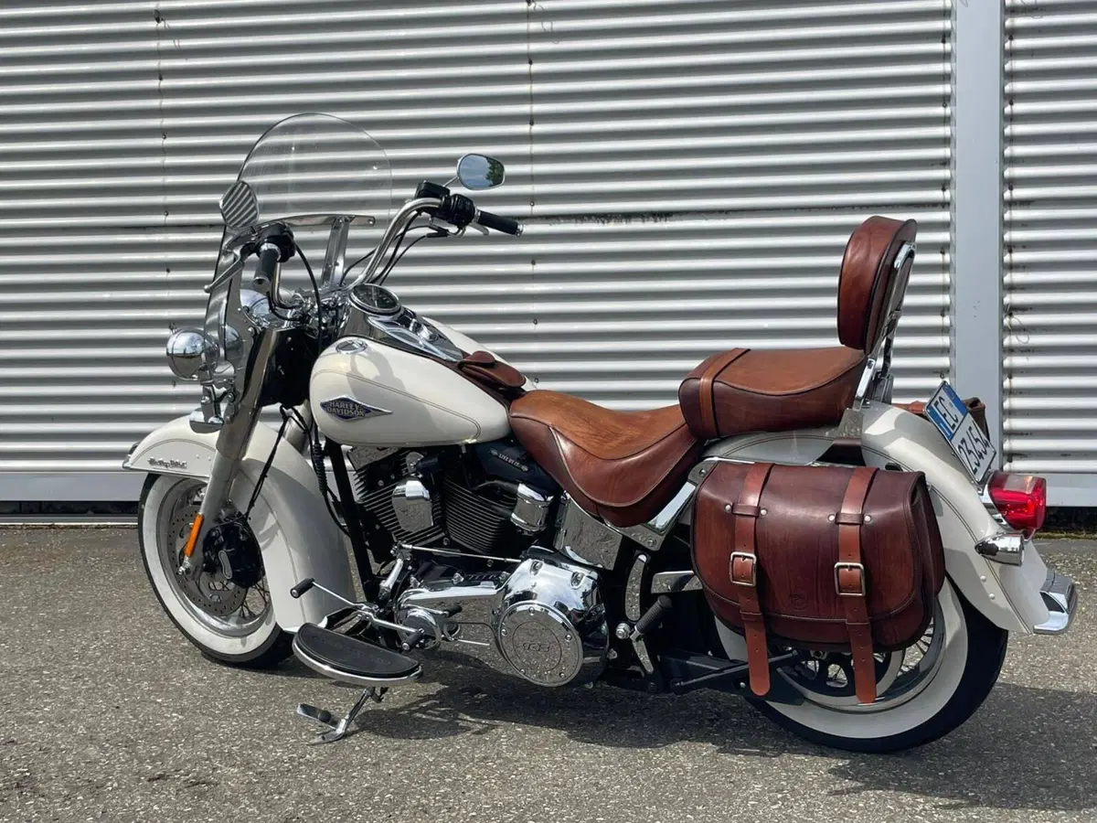 Vendo Harley-Davidson 1690 Heritage Classic (2011 - 17) - FLSTC usata a ...