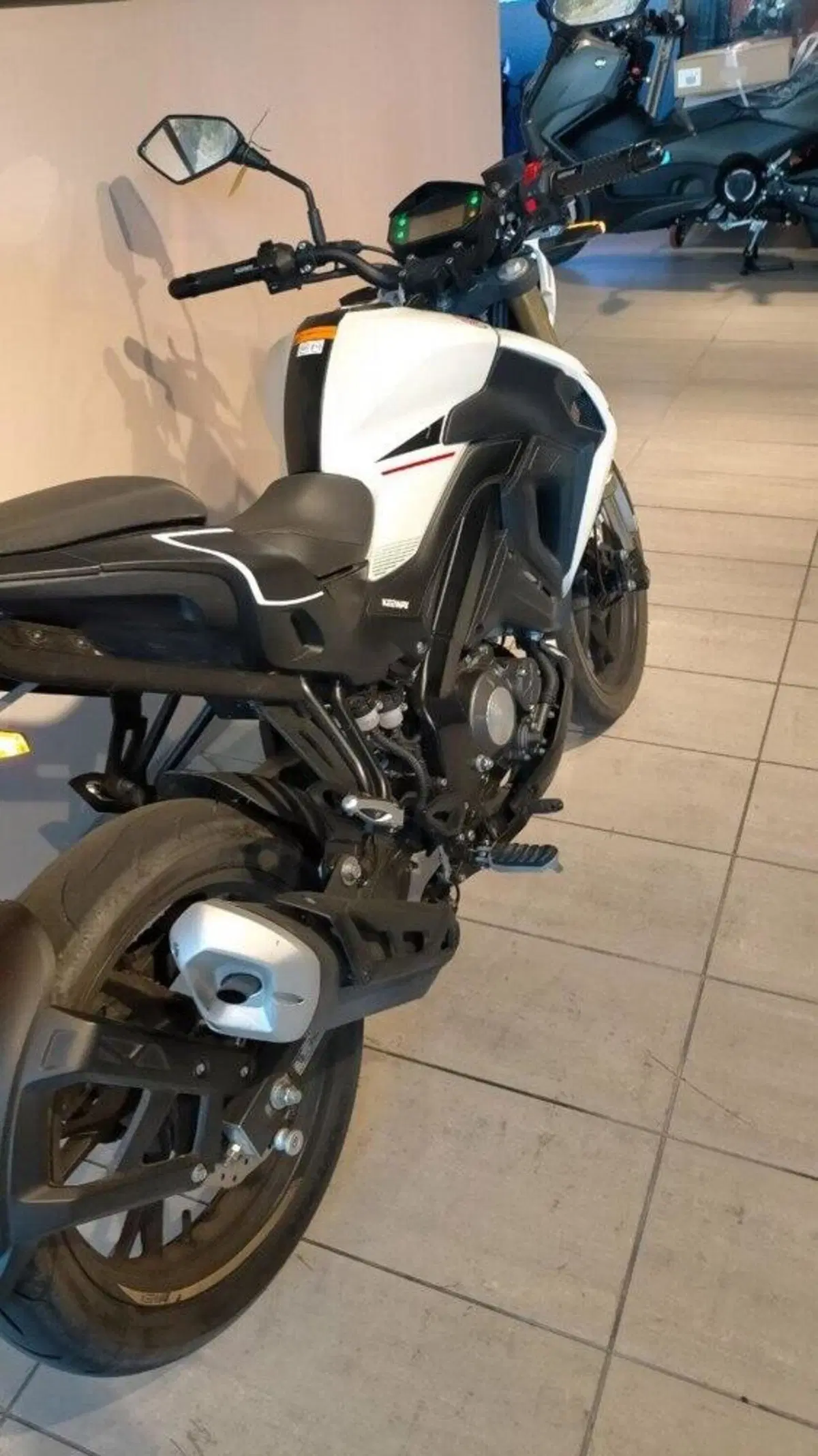 Vendo Keeway Motor RKF 125 (2021 - 24) usata a Livorno (codice 10029013 ...
