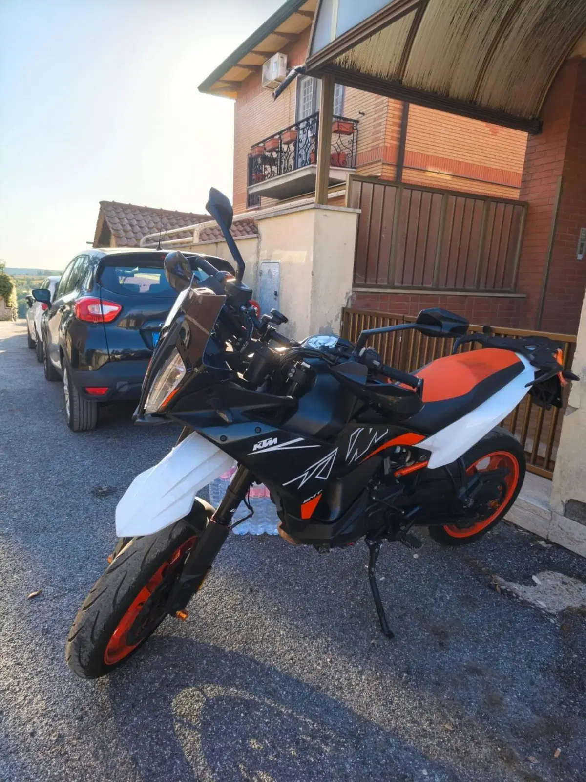 Vendo KTM 890 SMT (2023 - 25) usata a Roma (codice 10029314) - Moto.it